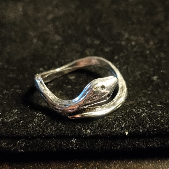 Jewelry | New Stylish Wavy Silver Snake Ring | Poshmark